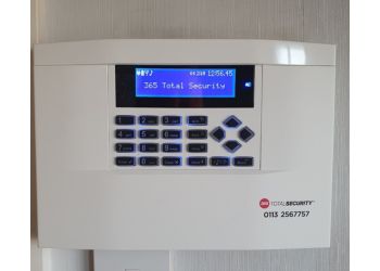 3 Best Security Systems in Leeds, UK - ThreeBestRated