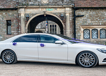 3 Best Taxis in Watford, UK - Expert Recommendations