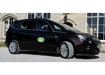 3 Best Taxis in Preston, UK - Expert Recommendations