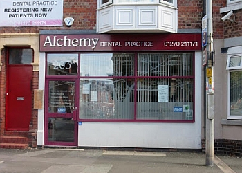 3 Best Dentists in Crewe, UK - ThreeBestRated