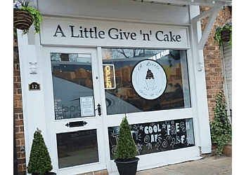 3 Best Cake Makers in Chester, UK - Expert Recommendations