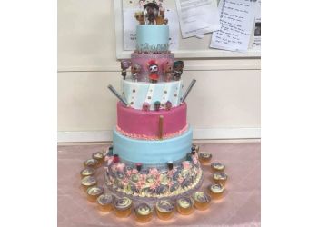 3 Best Cake Makers in Gloucester, UK - Expert Recommendations