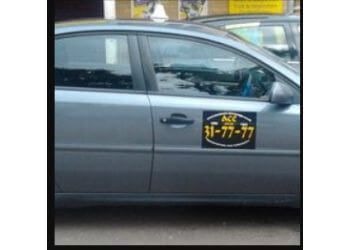 3 Best Taxis in Stevenage, UK - ThreeBestRated