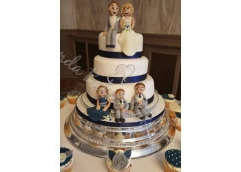 3 Best Cake Makers in Sunderland, UK - Expert Recommendations