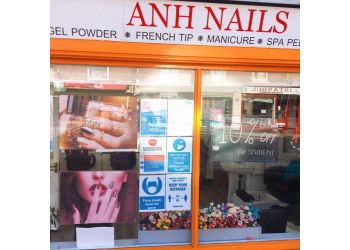 3 Best Nail Salons in Newbury, UK - ThreeBestRated