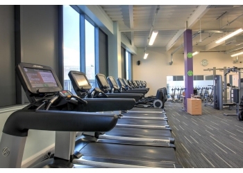 3 Best Gyms in Newbury, UK - Expert Recommendations
