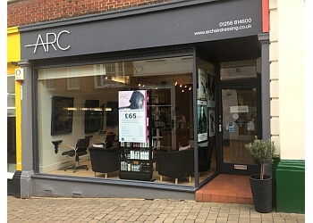 3 Best Hairdressers in Basingstoke Deane, UK - Expert Recommendations