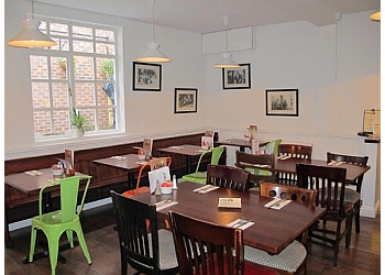 3 Best Italian Restaurants in Chester, UK - Expert Recommendations