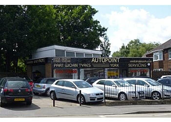 3 Best Car Garages in York - ThreeBestRated