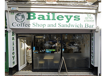3 Best Cafes in Sittingbourne, UK - Expert Recommendations