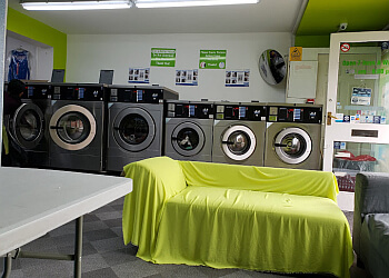 3 Best Dry Cleaners in Manchester, UK - Expert Recommendations