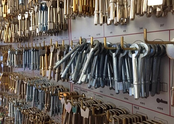 3 Best Locksmiths in Cornwall, UK - Expert Recommendations