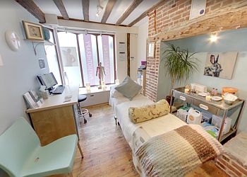 3 Best Podiatrist Clinics in Cambridge, UK - Expert Recommendations