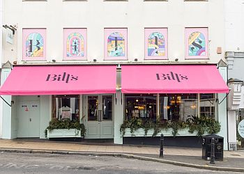 3 Best British Restaurants in St Albans, UK - Expert Recommendations