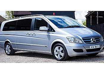 3 Best Taxis in Bolton, UK - Expert Recommendations