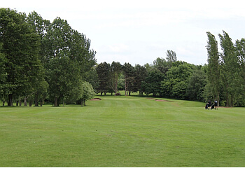 3 Best Golf Courses in Liverpool, UK - Expert Recommendations