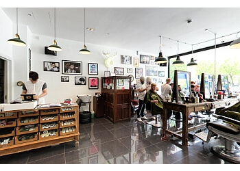 3 Best Barbers in Milton Keynes, UK - Top Picks September 2018
