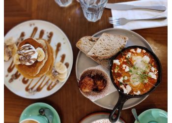 3 Best Cafes in Giffnock, UK - ThreeBestRated