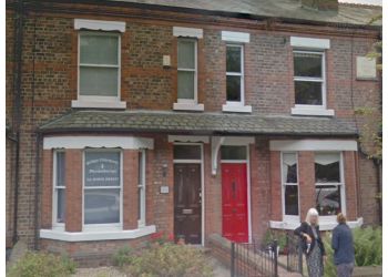 3 Best Physiotherapists in Warrington, UK - Expert Recommendations