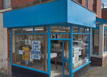 3 Best Dry Cleaners in Preston, UK - ThreeBestRated
