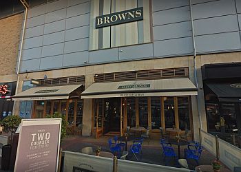 3 Best British Restaurants in Reading, UK - Expert Recommendations