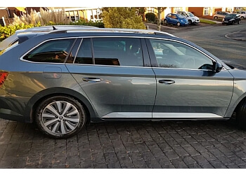 3 Best Taxis in Wigan, UK - Expert Recommendations