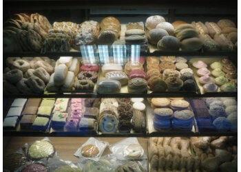 3 Best Bakeries in Aberdeen, UK - Expert Recommendations