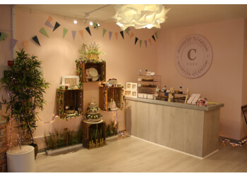 3 Best Cake Makers in Chester, UK - ThreeBestRated