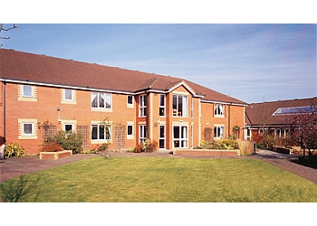 3 Best Retirement Villages in Warrington, UK - ThreeBestRated