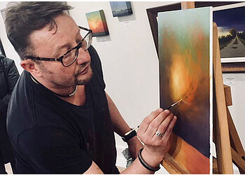 3 Best Art Galleries in Solihull, UK - Expert Recommendations