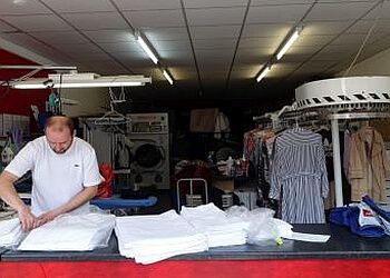 3 Best Dry Cleaners in Blackpool, UK - ThreeBestRated