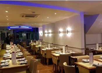 3 Best Indian Restaurants in St Albans, UK - Expert Recommendations