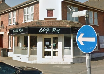 3 Best Indian Restaurants in St Albans, UK - Expert Recommendations