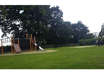 3 Best Parks in Reading, UK - Expert Recommendations