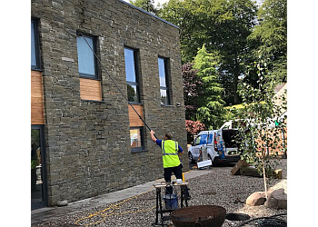 3 Best Window Cleaners in Falkirk, UK - Expert Recommendations