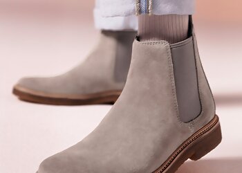 3 Best Shoe Shops in Falkirk, UK - Expert Recommendations