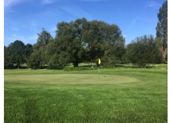 3 Best Golf Courses in Rochester, Medway, UK - Expert Recommendations
