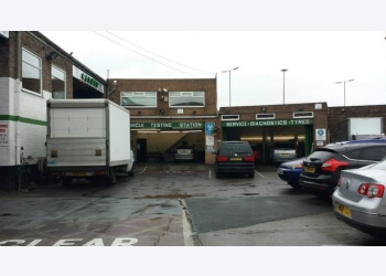 3 Best Car Garages in Liverpool, UK - Expert Recommendations