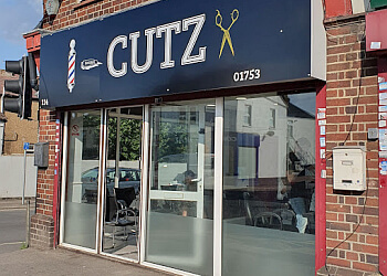 3 Best Barbers in Slough, UK - Expert Recommendations