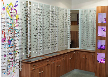 3 Best Opticians in Milton Keynes, UK - Expert Recommendations