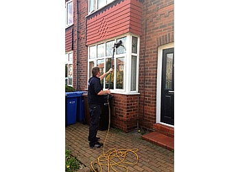 3 Best Window Cleaners in Stockport, UK - Expert Recommendations
