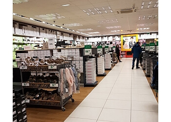 3 Best Shoe Shops in Dundee, UK - Expert Recommendations