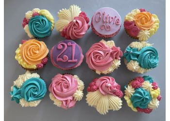 3 Best Cake Makers in Salisbury, UK - Expert Recommendations