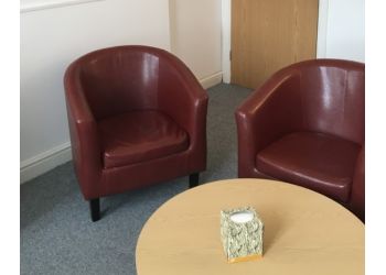 3 Best Psychologists in Wirral, UK - Expert Recommendations