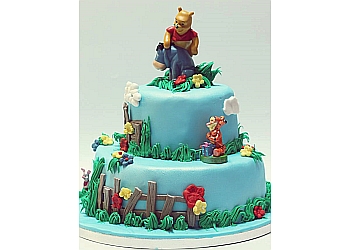 3 Best Cake Makers in Coventry, UK - ThreeBestRated