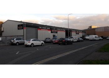 3 Best Car Garages in Cardiff, UK - Expert Recommendations