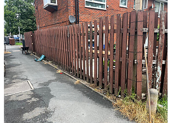 3 Best Fencing Contractors in Manchester, UK - ThreeBestRated
