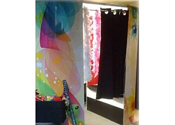 3 Best Photo Booth Companies in Aberdeen, UK - Expert Recommendations