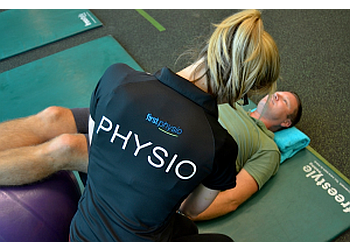 3 Best Physiotherapists in Exeter, UK - Expert Recommendations
