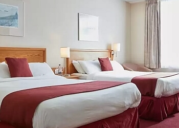 3 Best Hotels in Plymouth, UK - Expert Recommendations